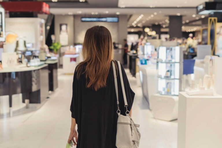 Customer Experience is Evolving for Retail Luxury - Applause